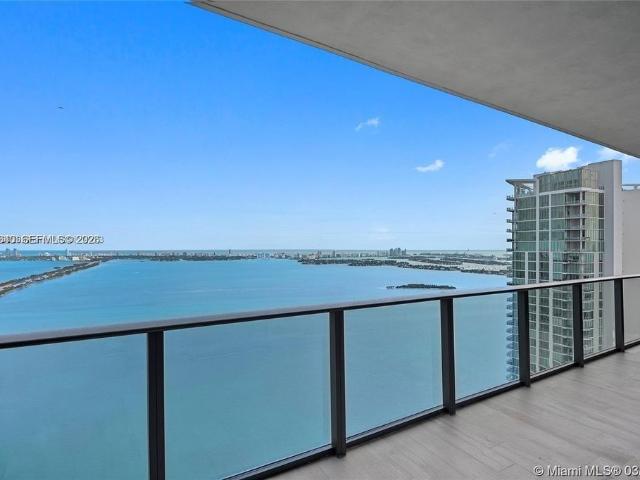 Luxury apartment complex for rent in Miami, United States