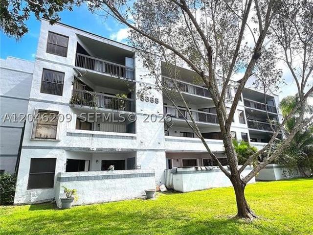 Luxury apartment complex for rent in Miami, United States