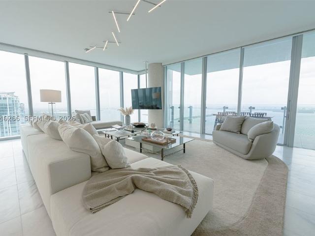 Luxury apartment complex for rent in Miami, United States