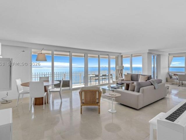 Luxury apartment complex for rent in Miami, United States