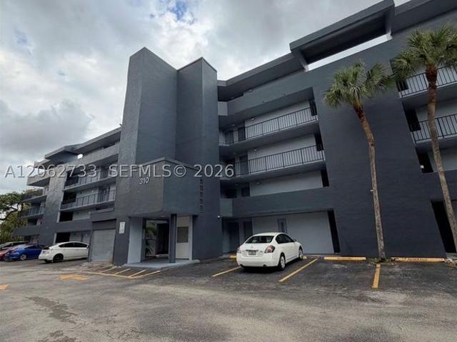 Luxury apartment complex for rent in Miami, United States