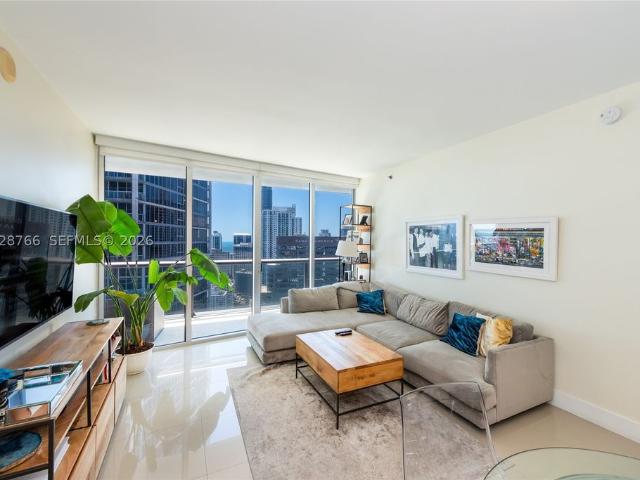Luxury apartment complex for rent in Miami, United States