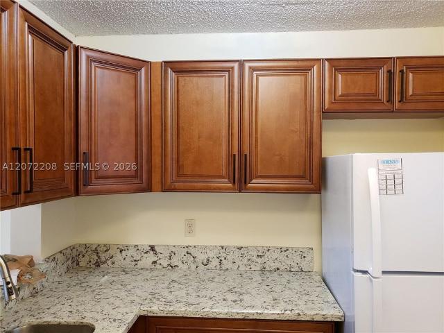 Luxury apartment complex for rent in Miami, United States