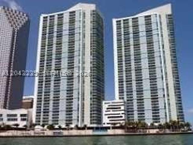 Luxury apartment complex for rent in Miami, United States