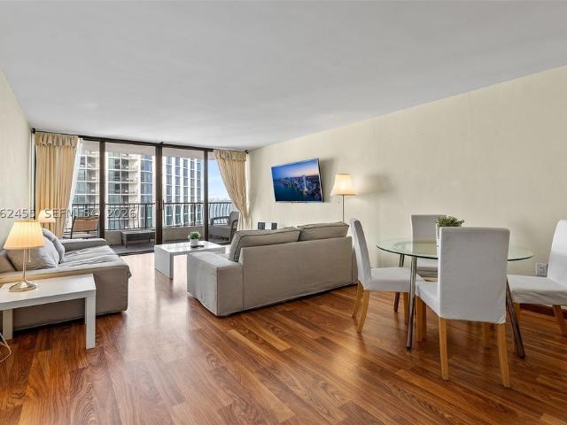 Luxury apartment complex for rent in Miami, United States