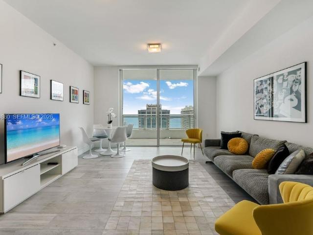 Luxury apartment complex for rent in Miami, United States