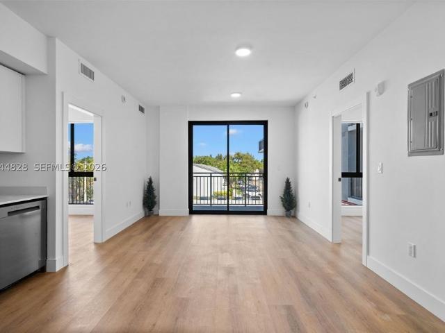 Luxury apartment complex for rent in Miami, United States