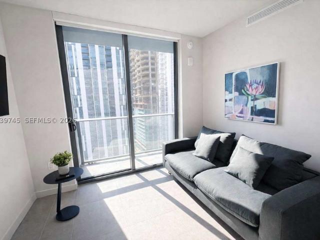 Luxury apartment complex for rent in Miami, United States