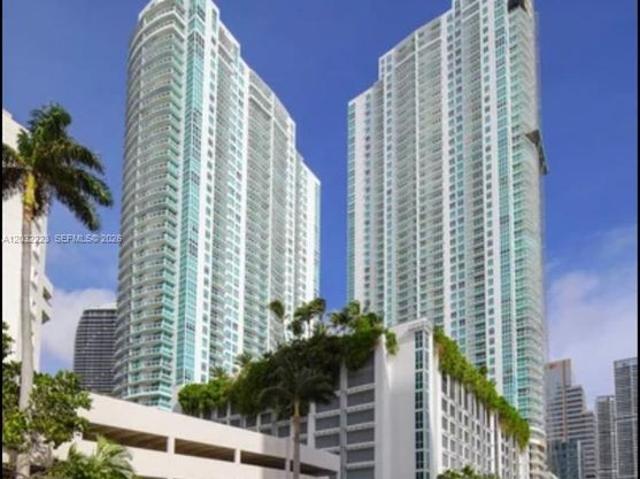 Luxury apartment complex for rent in Miami, United States