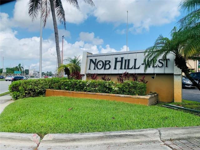 Luxury apartment complex for rent in Miami, United States