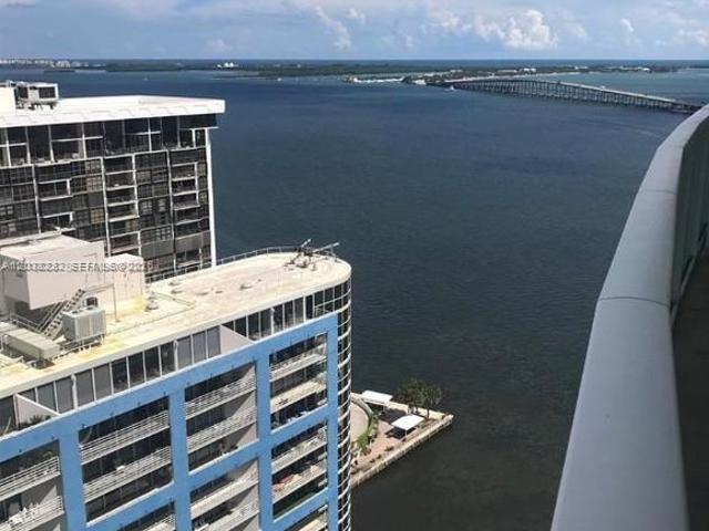 Luxury apartment complex for rent in Miami, United States