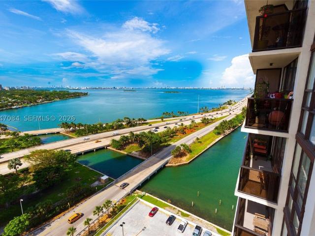 Luxury apartment complex for rent in Miami, United States