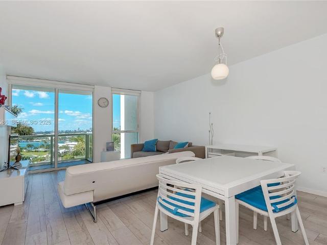 Luxury apartment complex for rent in Miami, United States