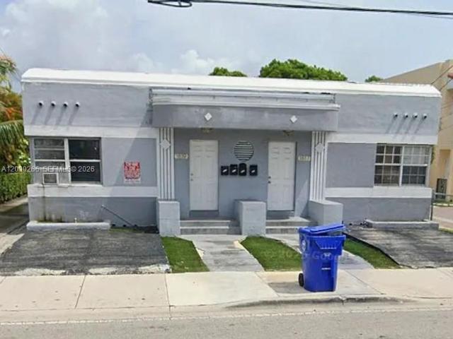 Luxury apartment complex for rent in Miami, United States