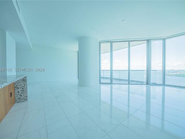 Luxury apartment complex for rent in Miami, United States