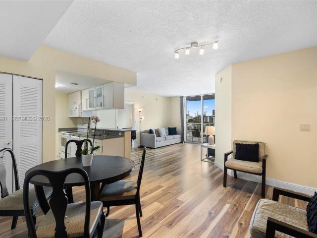 Luxury apartment complex for rent in Miami, United States