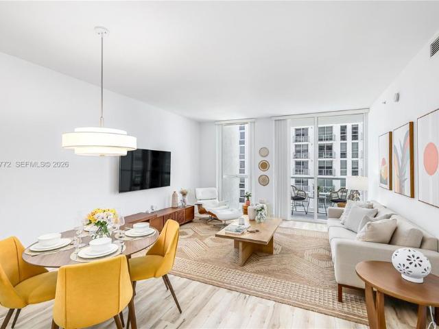 Luxury apartment complex for rent in Miami, United States