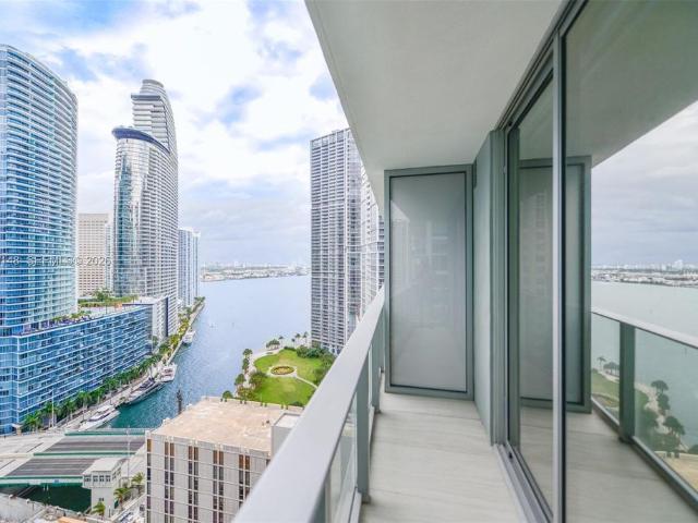 Luxury apartment complex for rent in Miami, United States