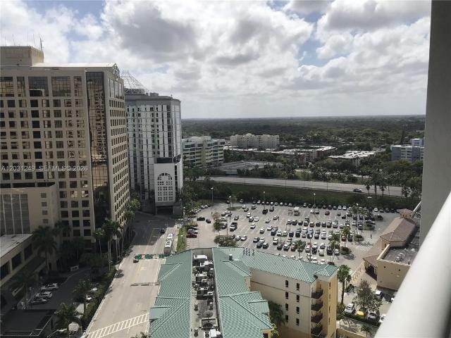Luxury apartment complex for rent in Miami, United States