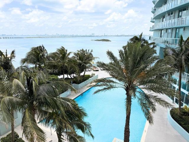 Luxury apartment complex for rent in Miami, United States