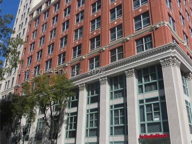 Luxury apartment complex for rent in Miami, United States