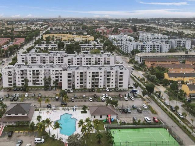 Luxury apartment complex for rent in Miami, United States