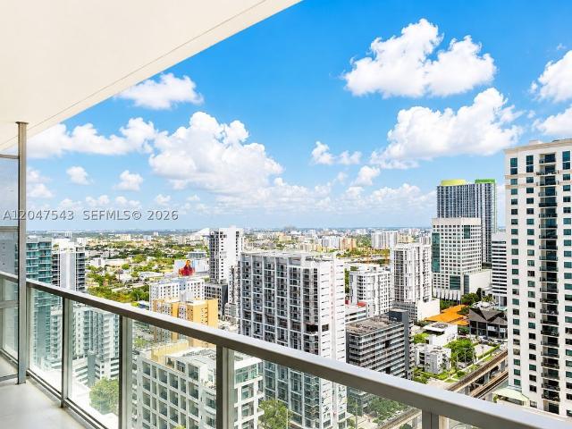Luxury apartment complex for rent in Miami, United States