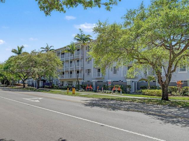 Luxury apartment complex for rent in Miami, United States