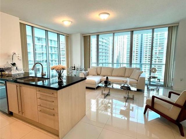 Luxury apartment complex for rent in Miami, United States