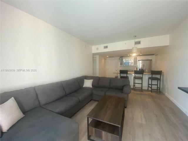 Luxury apartment complex for rent in Miami, United States