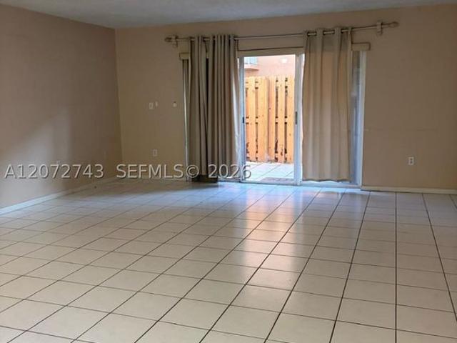 Luxury apartment complex for rent in Miami, United States