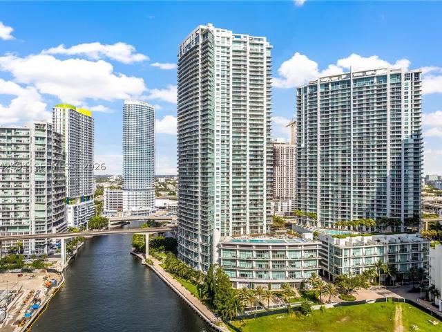 Luxury apartment complex for rent in Miami, United States
