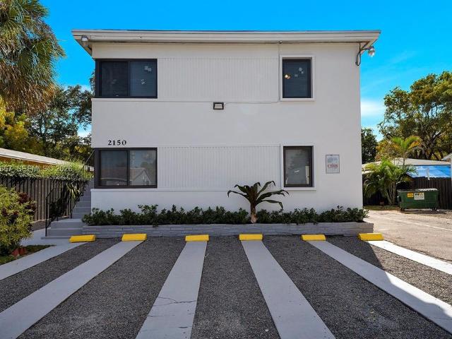 Luxury apartment complex for rent in Miami, United States