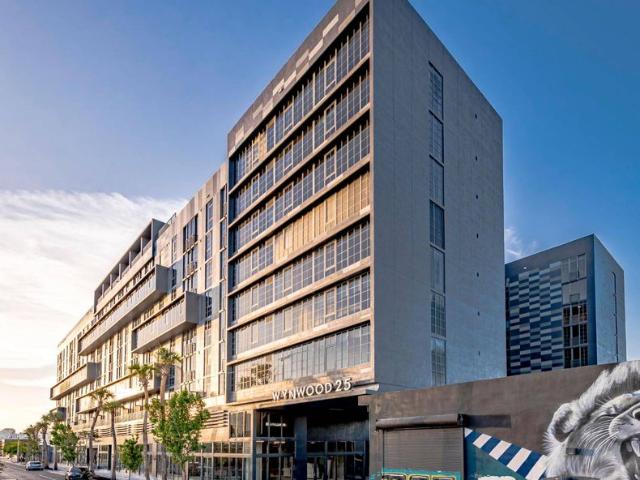 Luxury apartment complex for rent in Miami, United States