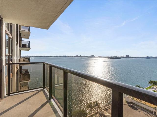 Luxury apartment complex for rent in Miami, United States
