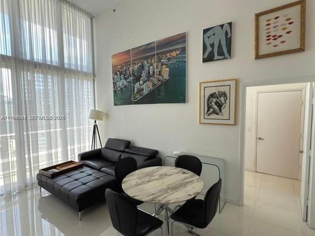 Luxury apartment complex for rent in Miami, United States