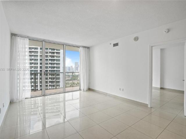 Luxury apartment complex for rent in Miami, United States