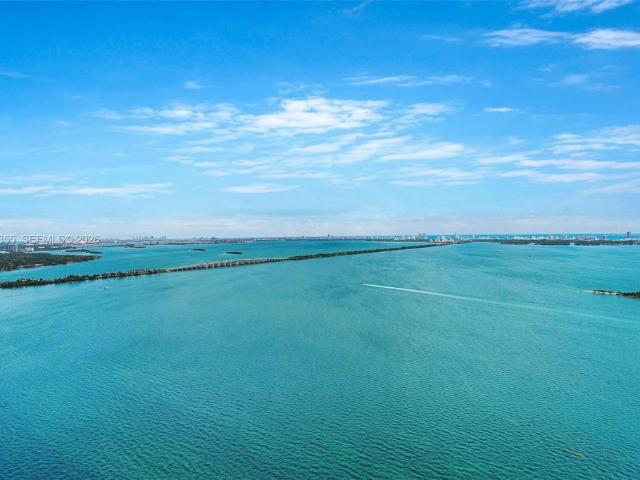 Luxury apartment complex for rent in Miami, United States