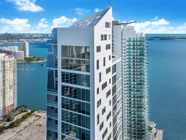 Luxury apartment complex for rent in Miami, United States