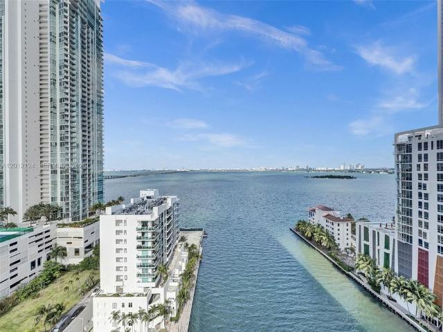 Luxury apartment complex for rent in Miami, United States
