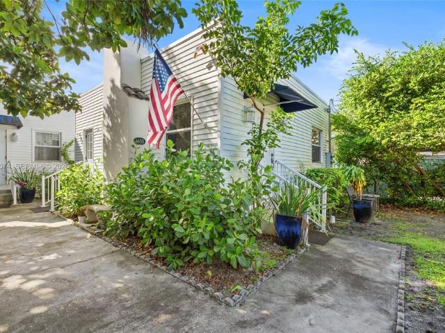 Luxury apartment complex for rent in Miami, United States