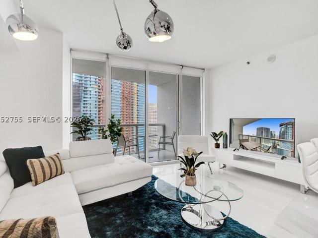 Luxury apartment complex for rent in Miami, United States