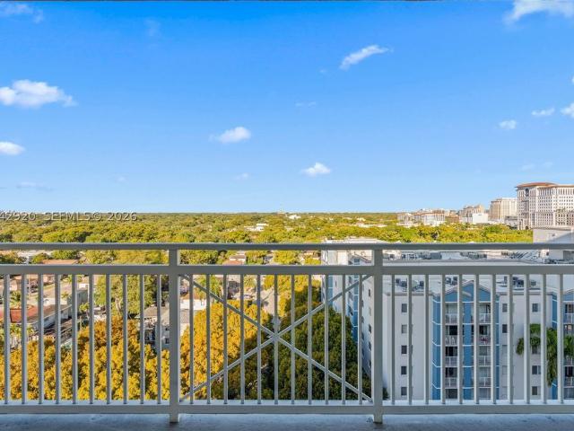 Luxury apartment complex for rent in Miami, United States