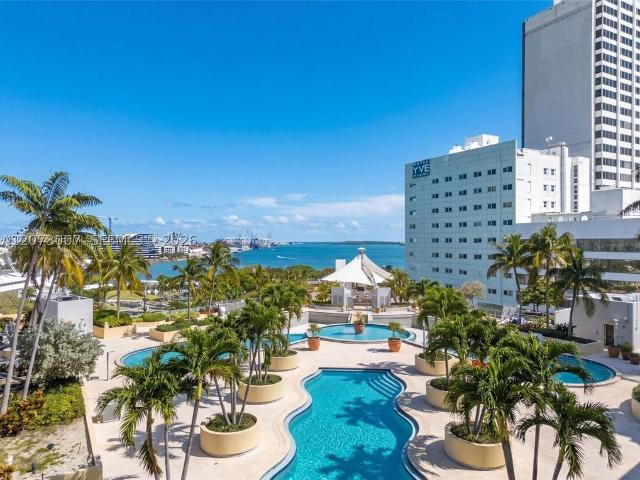 Luxury apartment complex for rent in Miami, United States