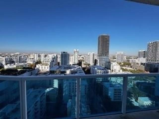 Luxury apartment complex for rent in Miami, United States