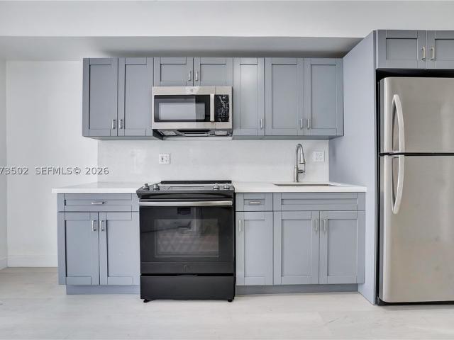 Luxury apartment complex for rent in Miami, United States