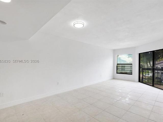 Luxury apartment complex for rent in Miami, United States
