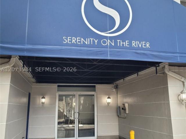 Luxury apartment complex for rent in Miami, United States