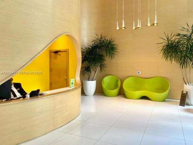 Luxury apartment complex for rent in Miami, United States