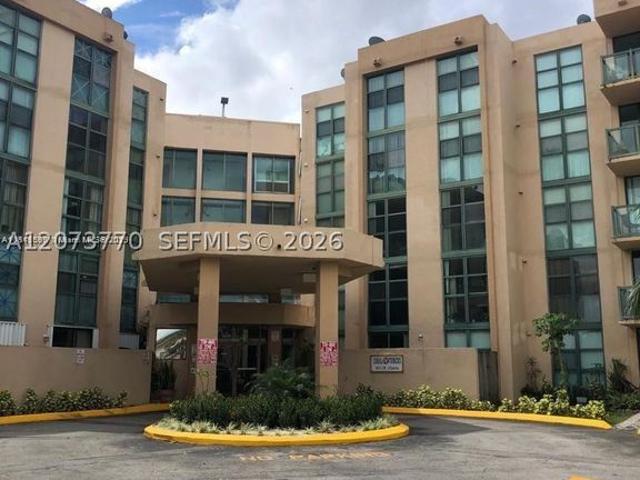 Luxury apartment complex for rent in Miami, United States